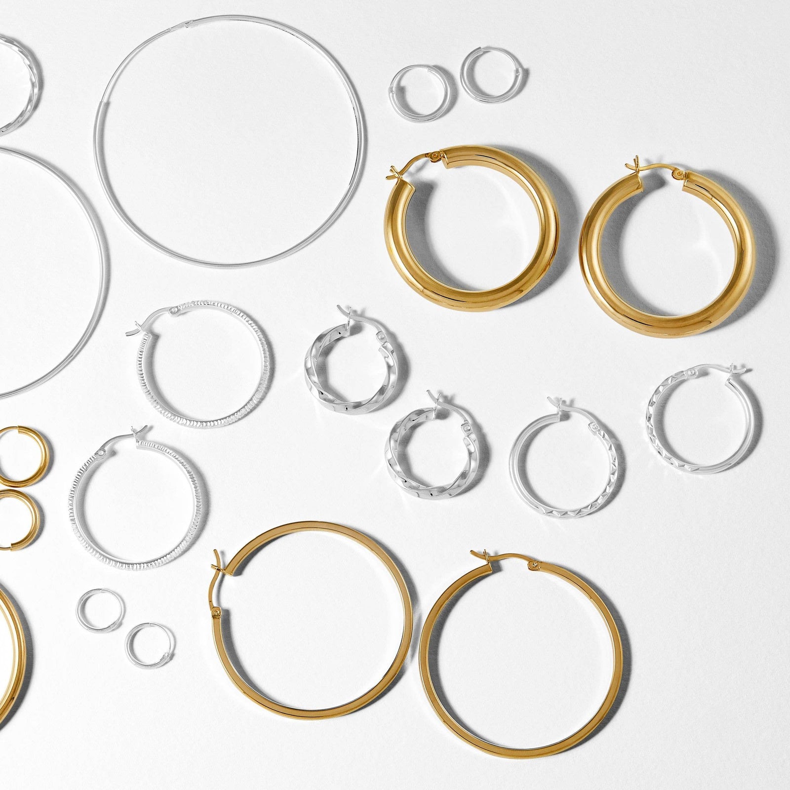 Silpada 'Simply Sweet' Hoop Earrings In Sterling S: 9/16 - Holaday & Co.